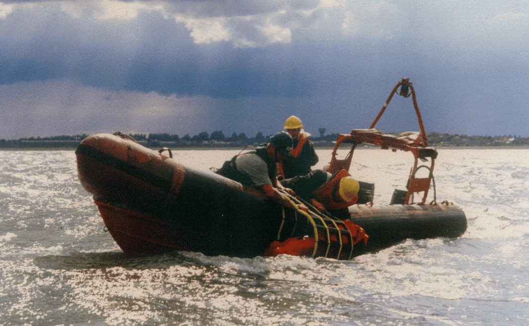 Jason’s Cradle Fast Rescue Craft Kit: Man Overboard Rescue Net - Amnautical